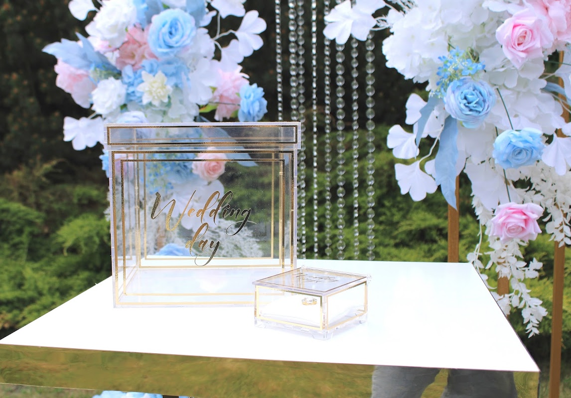 Acrylic Box In Dubai - OOH